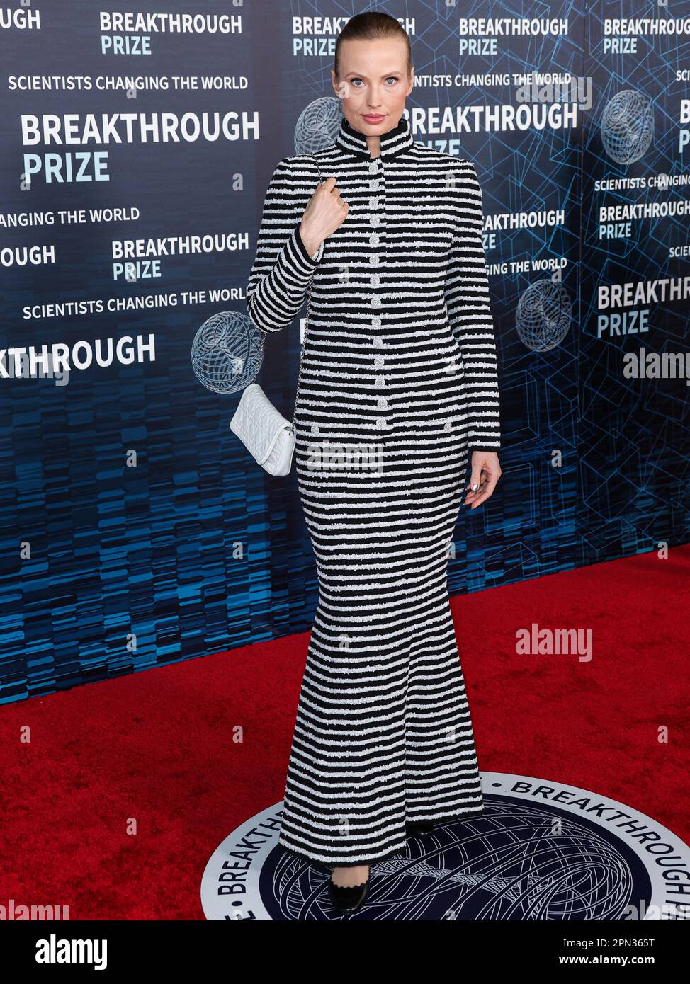 LOS ANGELES, CALIFORNIA, USA - APRIL 15: Julia Milner arrives at the ...