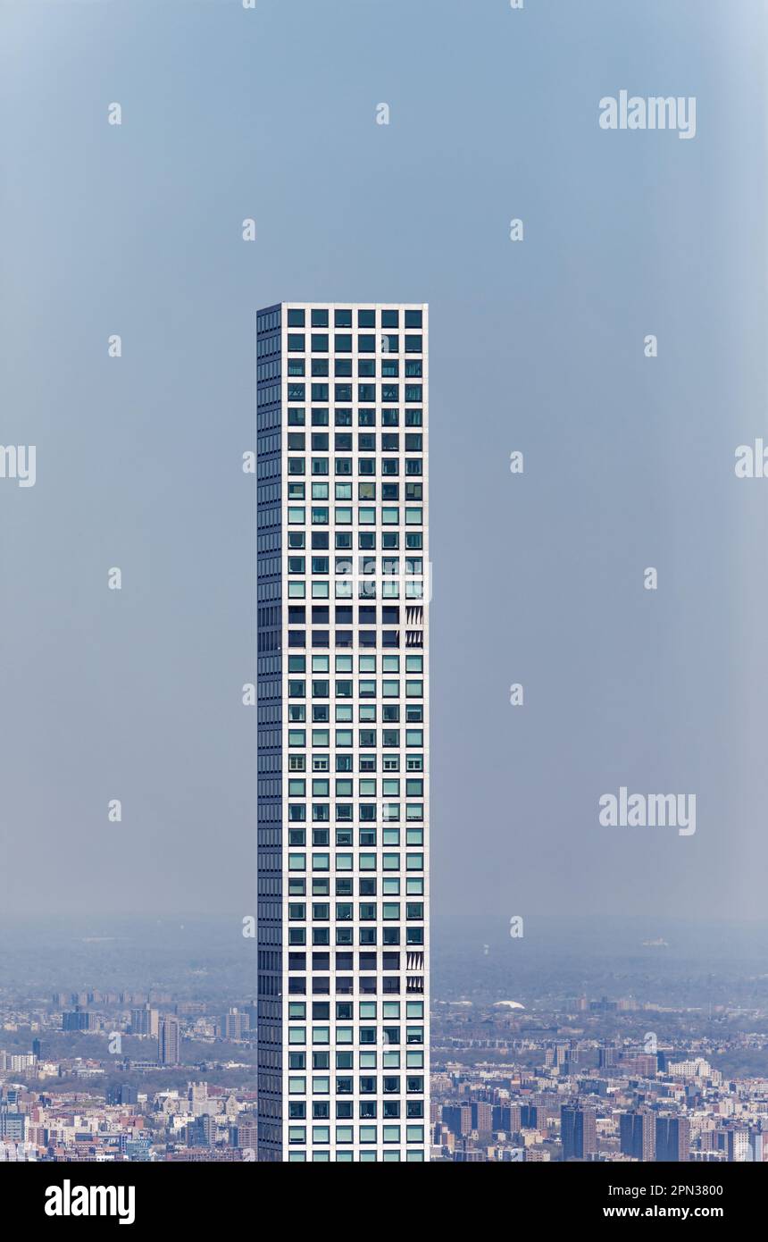 432 Park Avenue, a NYC Billionaires’ Row supertall, has two empty ...