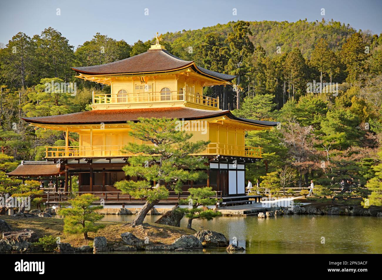 Golden pavillion hi-res stock photography and images - Alamy