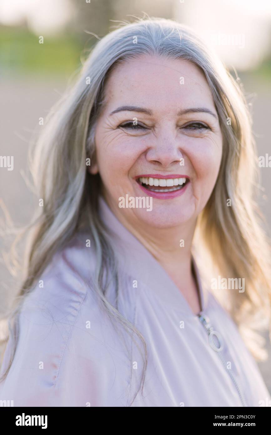 Beautiful old age hi-res stock photography and images - Alamy