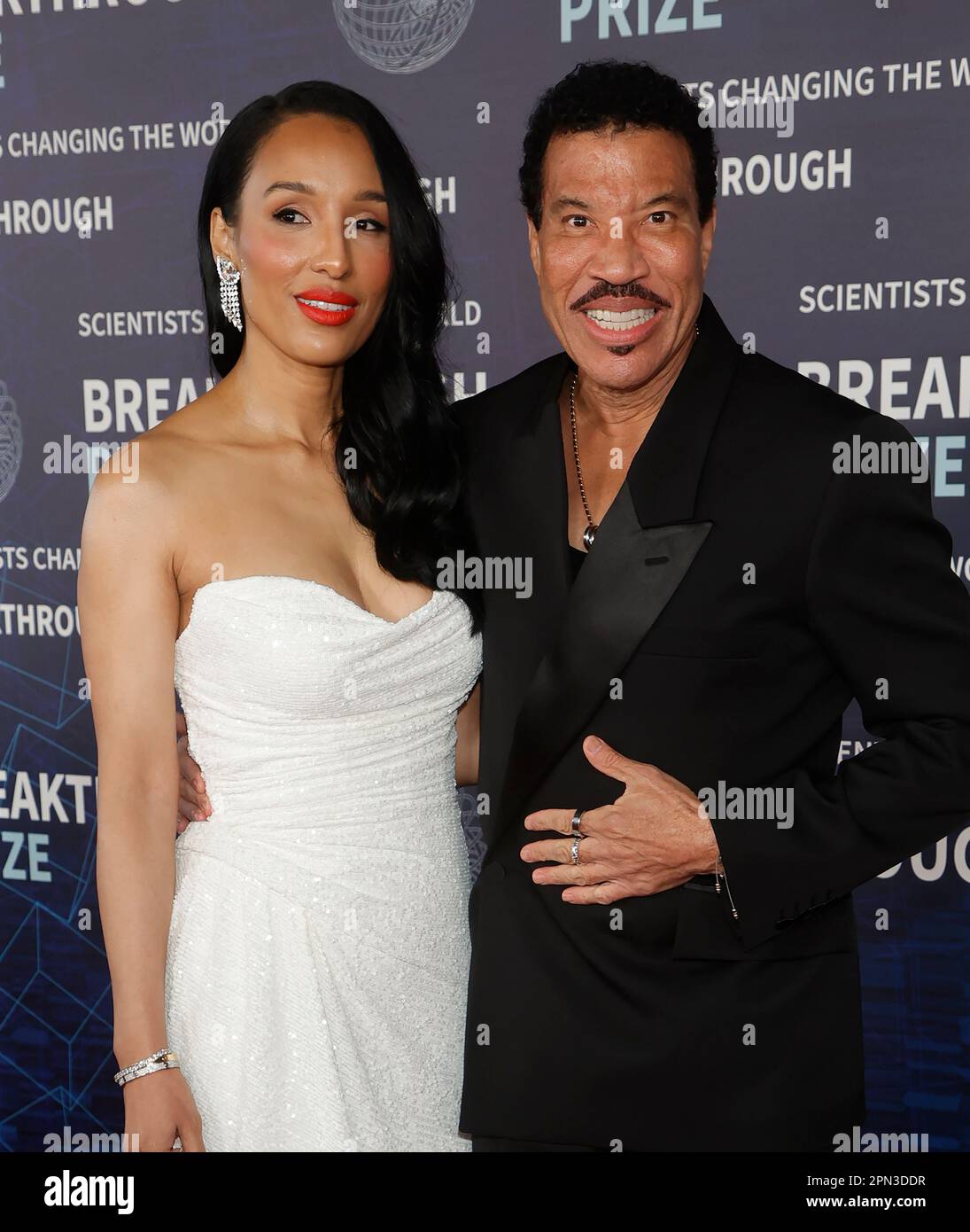 Los Angeles, Ca. 15th Apr, 2023. Lisa Parigi, Lionel Richie at the 2023 ...
