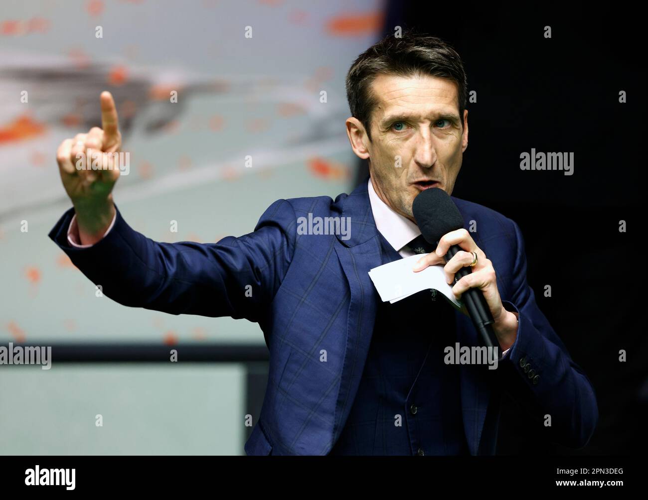 Announcer Rob Walker during day two of the Cazoo World Snooker ...