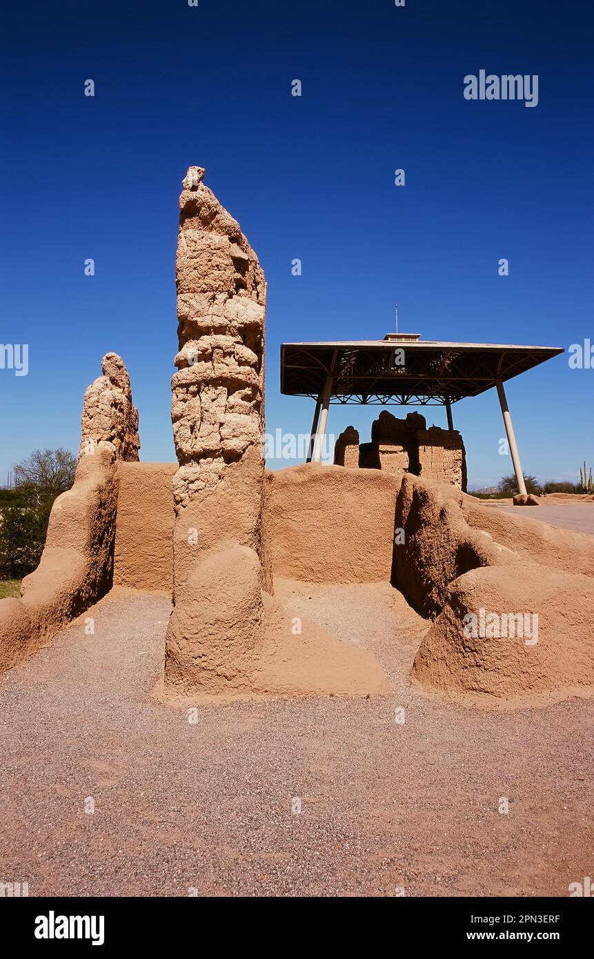 Casa Grande Ruins National Monument of the Pre-columbian Hohokam ...