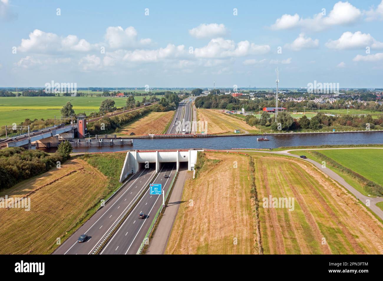 Aquaduct mid fryslan hi-res stock photography and images - Alamy