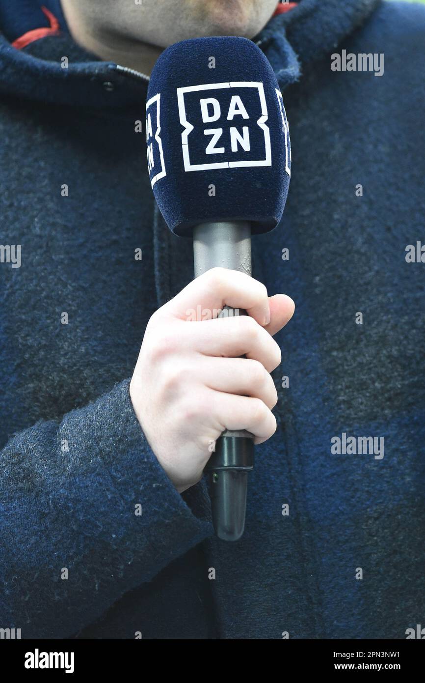 Close up of dazn microphone hi-res stock photography and images - Alamy