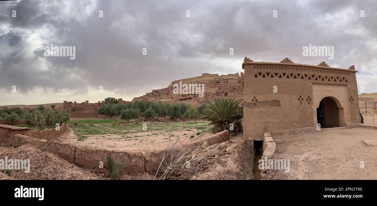 Morocco: the ancient walls and skyline of Ait Benhaddou, historic ...