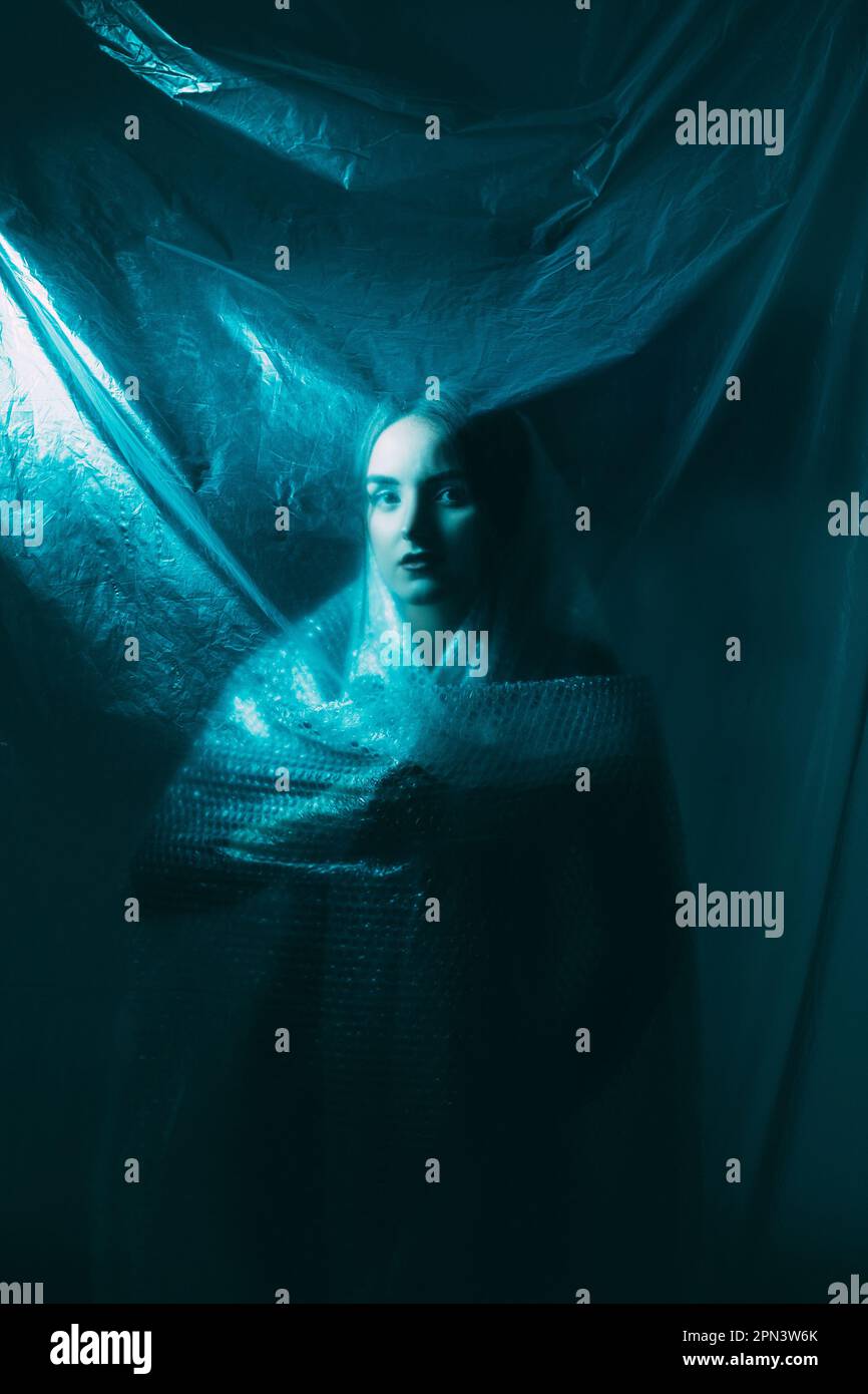 Silhouette creepy ghost behind hi-res stock photography and images - Alamy