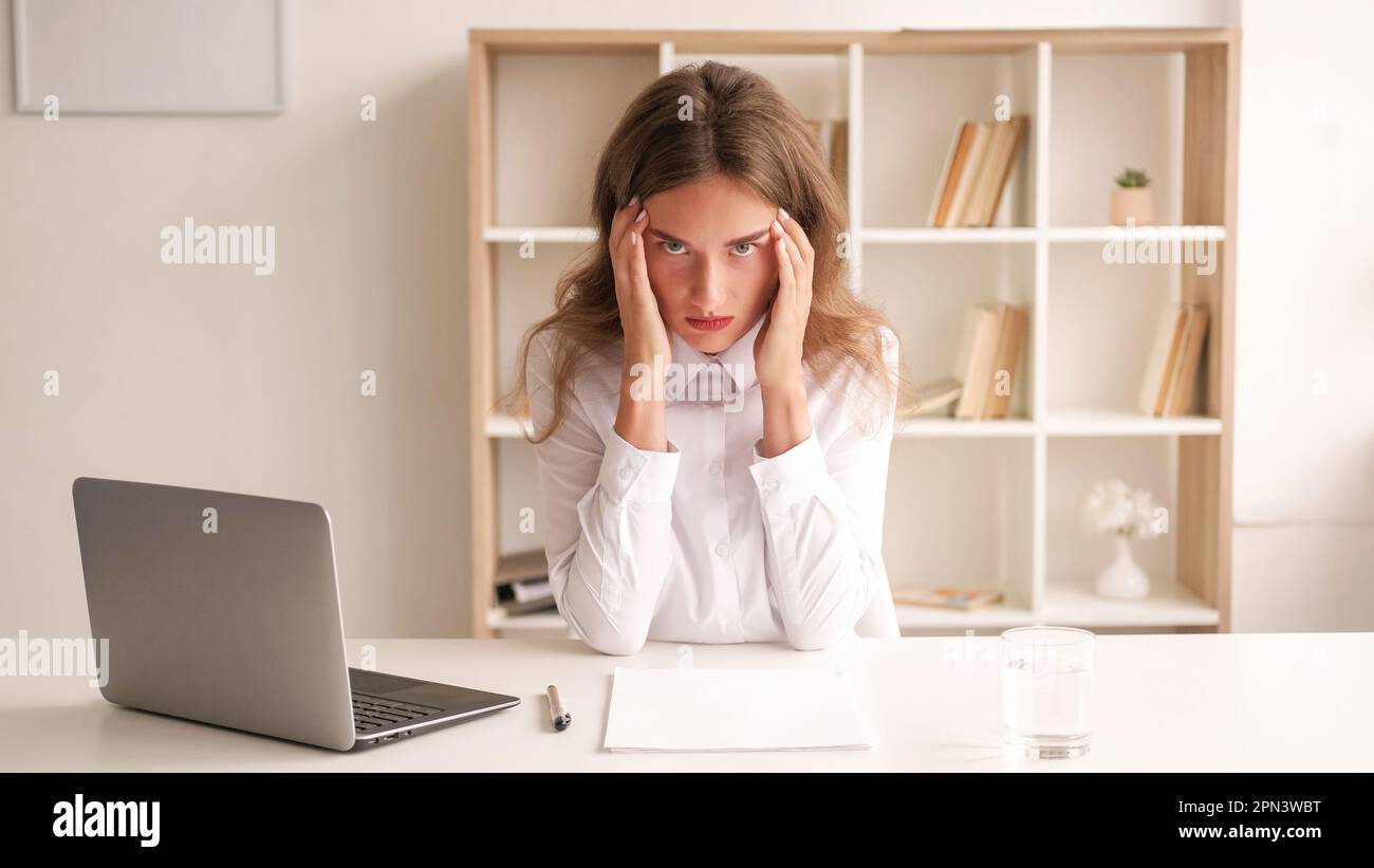 Keep anger mad woman work difficulties desperate Stock Photo - Alamy