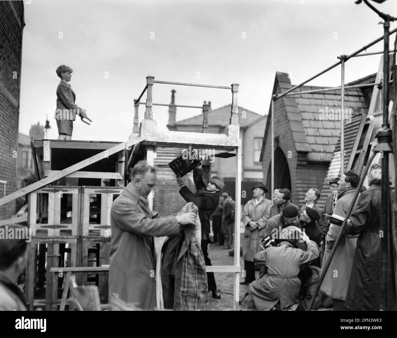 Fox movie studios Black and White Stock Photos & Images - Alamy