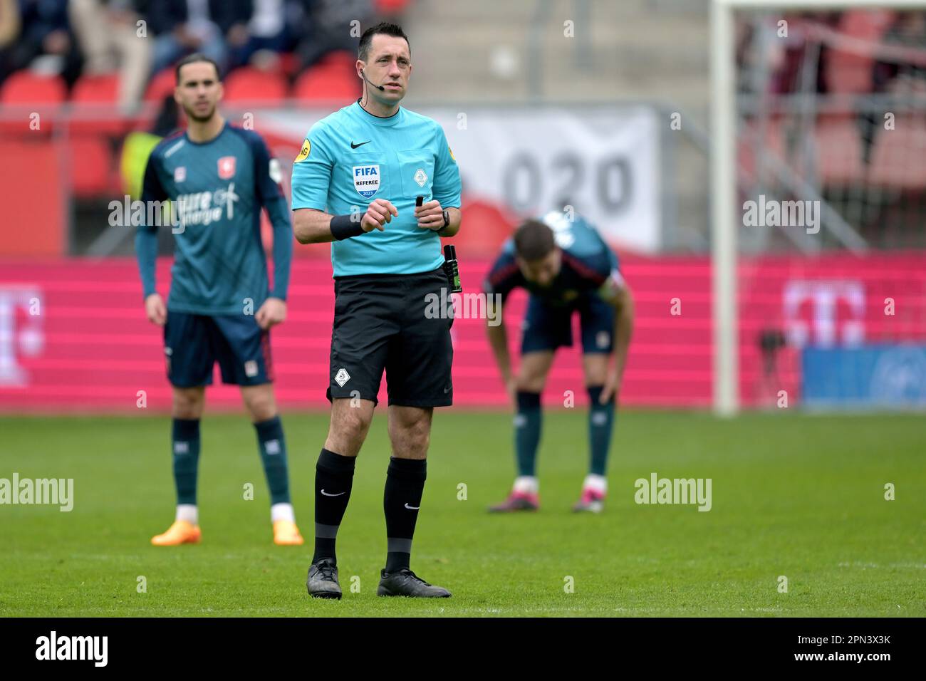 UTRECHT - Referee Dennis Higler during the Dutch premier league match ...