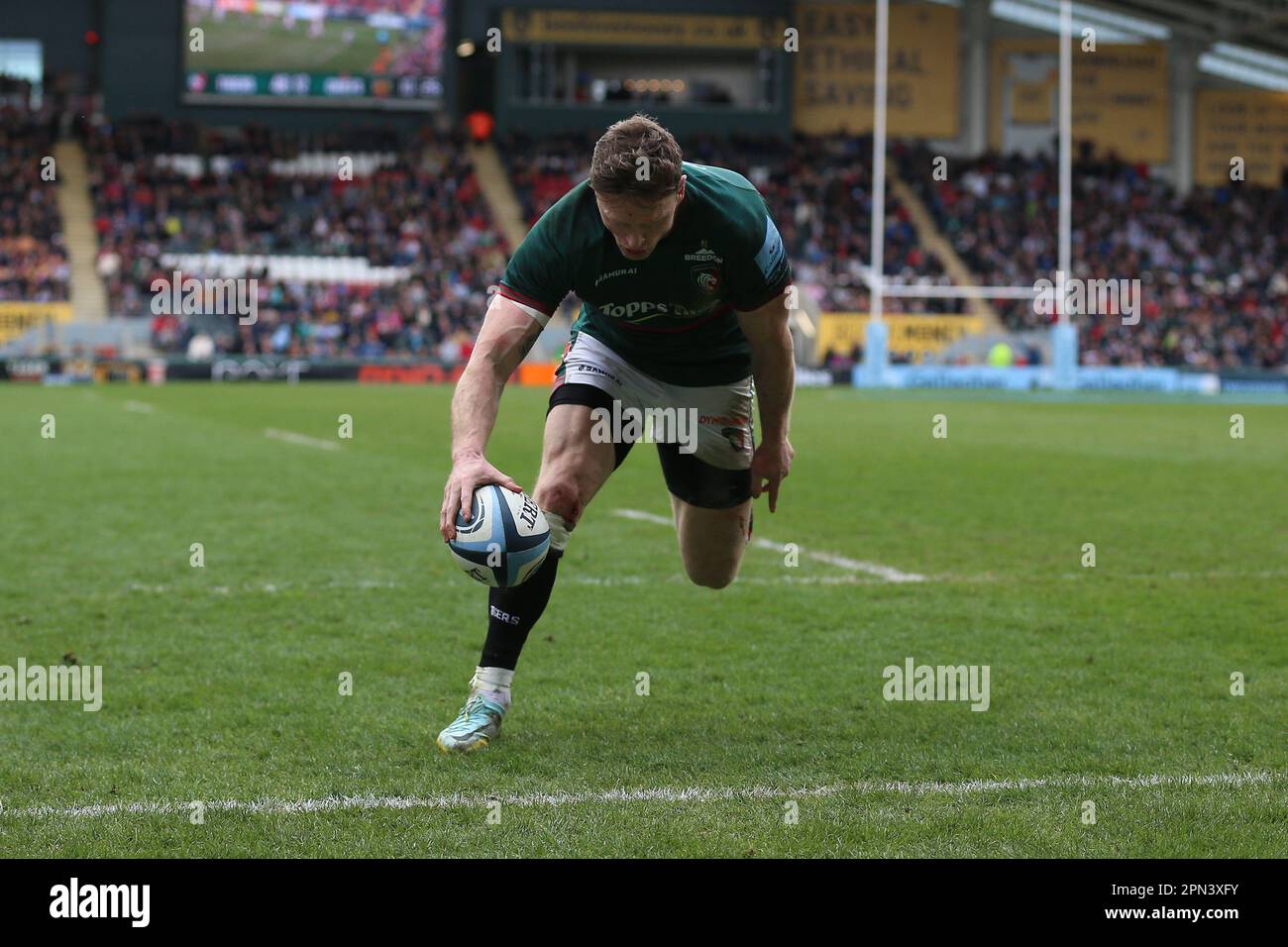 Leicester Tigers’ Chris Ashton scores his 101st tryduring the Gallagher ...