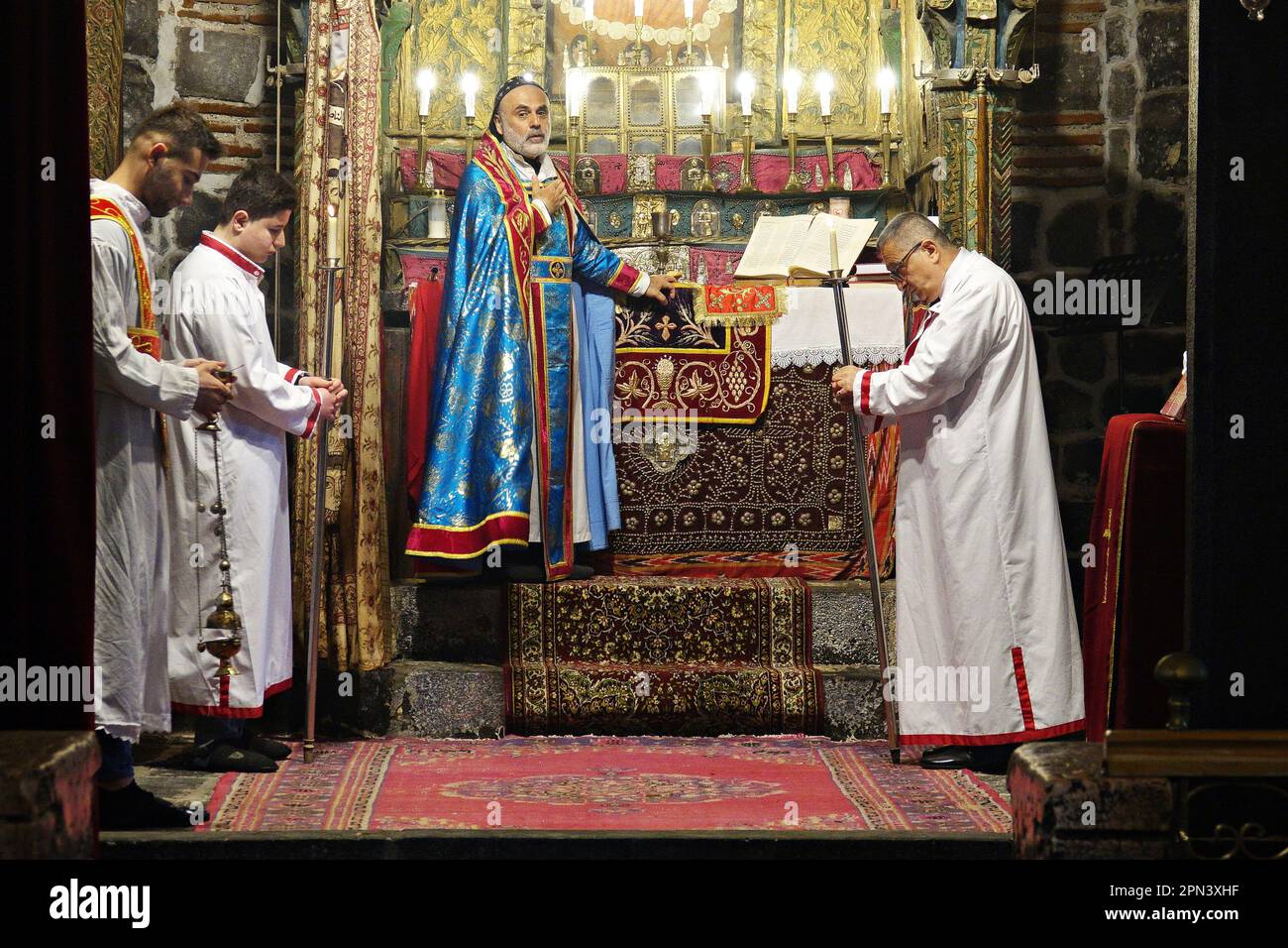 Assyrian orthodox hi-res stock photography and images - Alamy