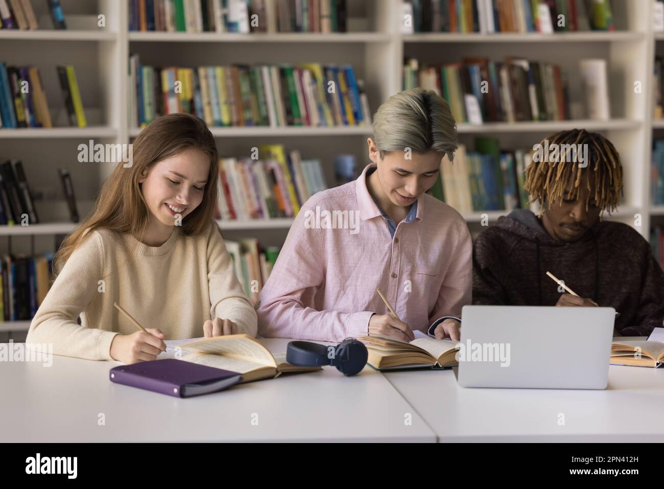 Diverse faculty hi-res stock photography and images - Alamy