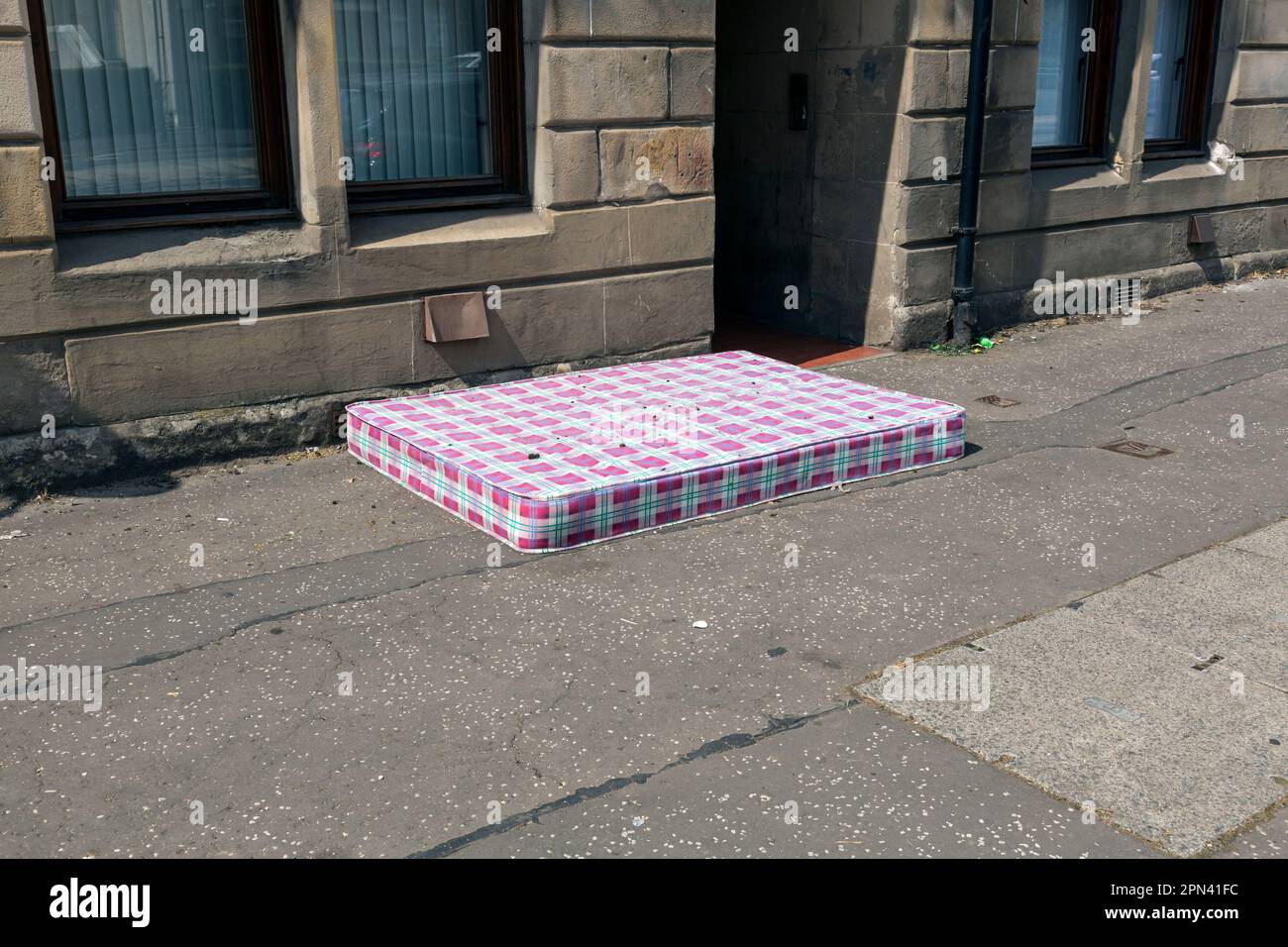 Dumped mattress hi-res stock photography and images - Alamy