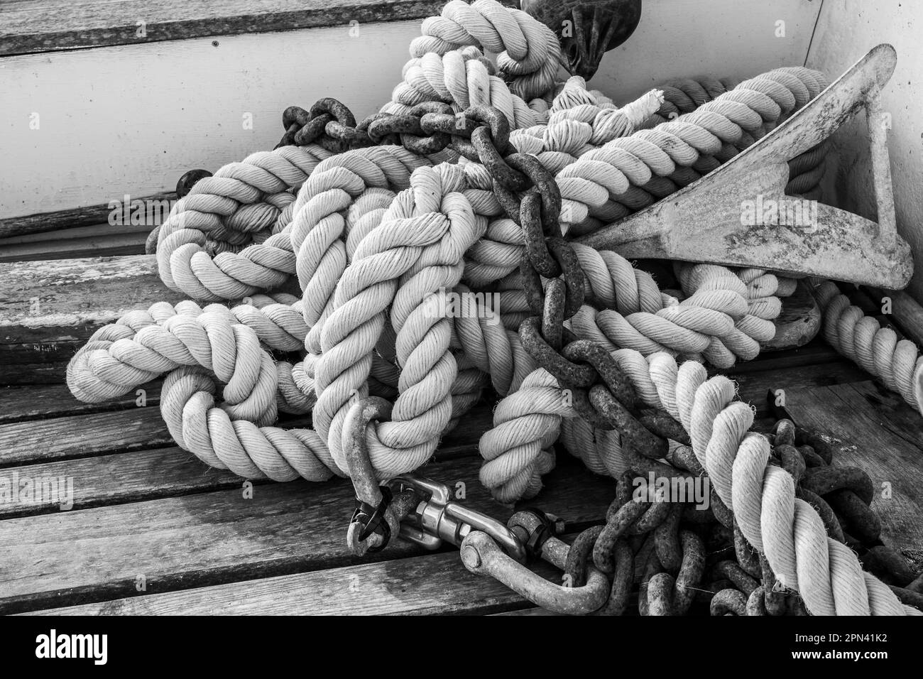 Knotted up rope and chain. Concept for trust, faith, strength. security ...