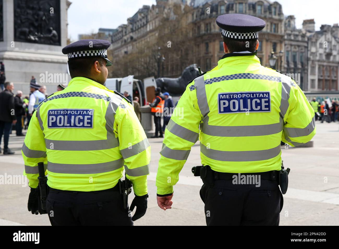 Police Officers Seen At Trafalgar Square London Female Police