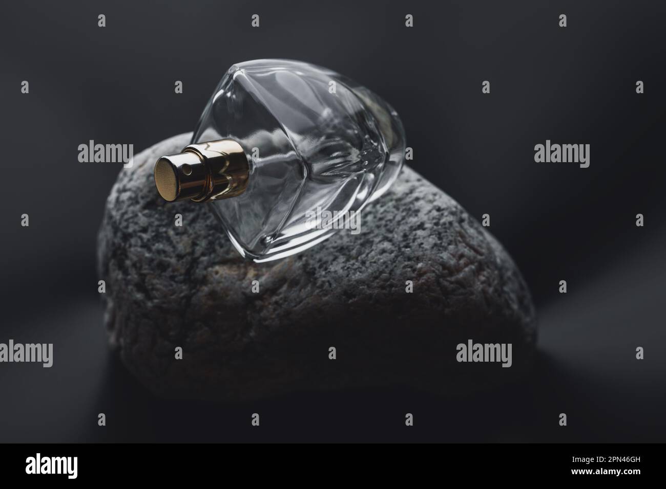 Spray stone hi-res stock photography and images - Alamy