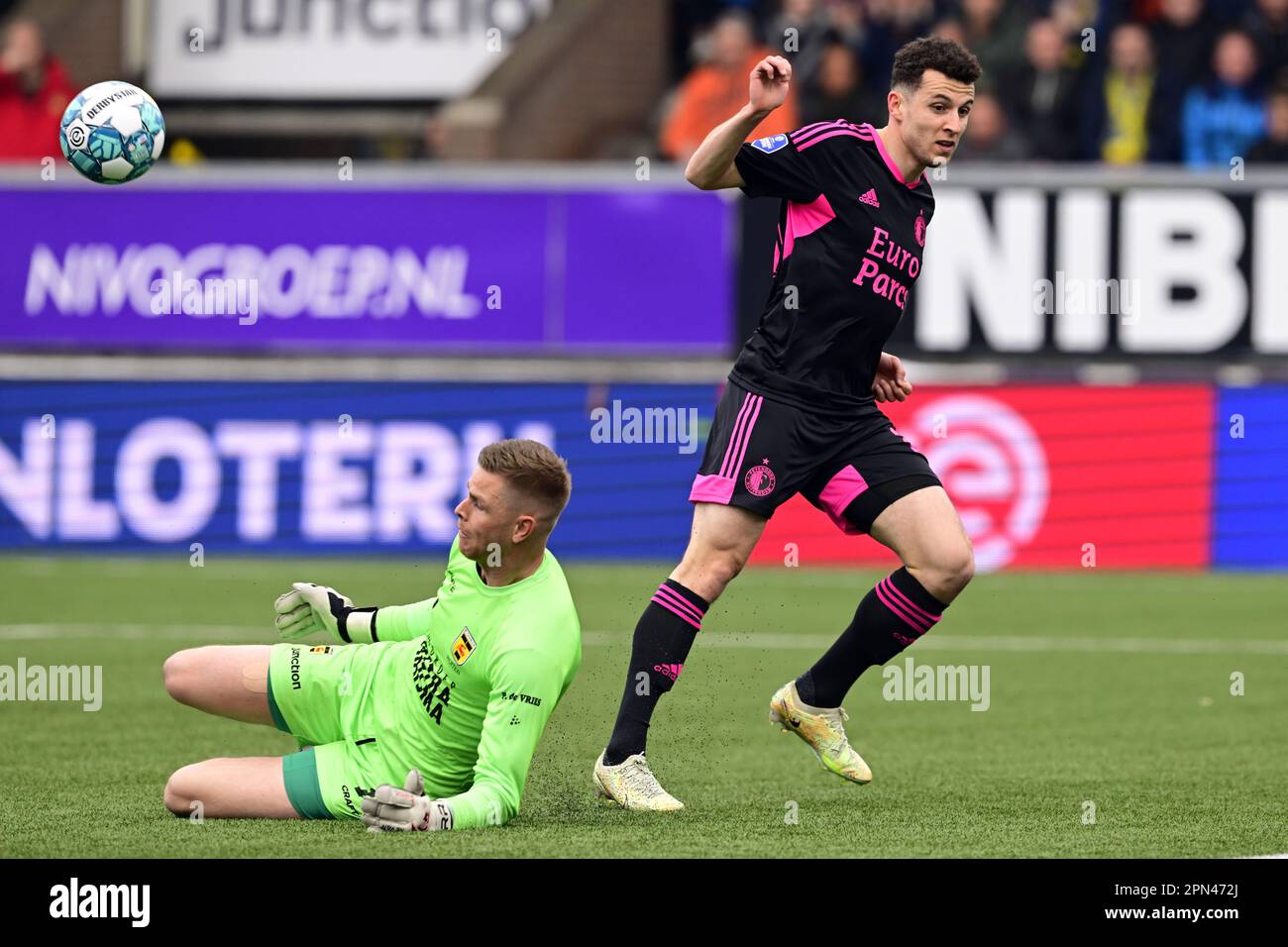 LEEUWARDEN - (lr) Oussama Idrissi of Feyenoord, SC Cambuur goalkeeper ...