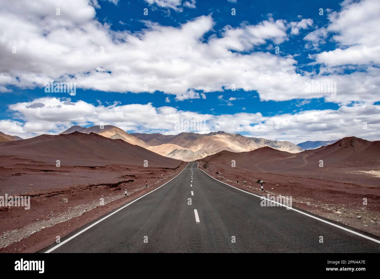 A new road near Nyoma in Ladakh, India Stock Photo - Alamy
