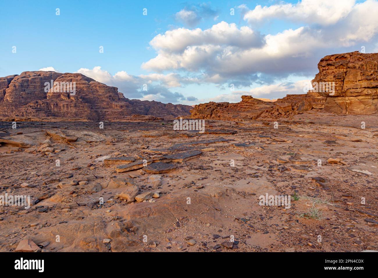 The stunning desert scenery of Wadi Rum, Jordan Stock Photo - Alamy