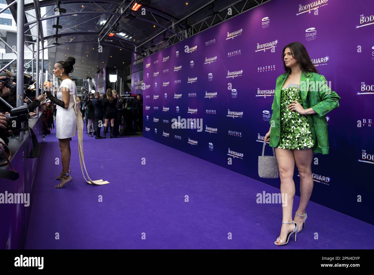 UTRECHT - Carolina Dijkhuizen (l) and Lisa Michels on the red carpet ...