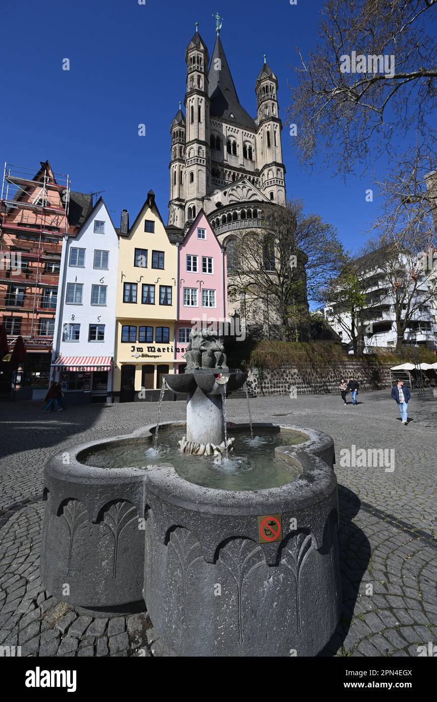 Cologne, Germany. 09th Apr, 2023. Stapelhäuschen and Martinswinkel at ...