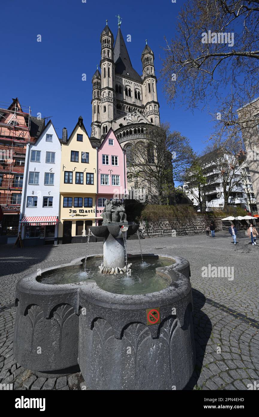 Cologne, Germany. 09th Apr, 2023. Stapelhäuschen and Martinswinkel at ...
