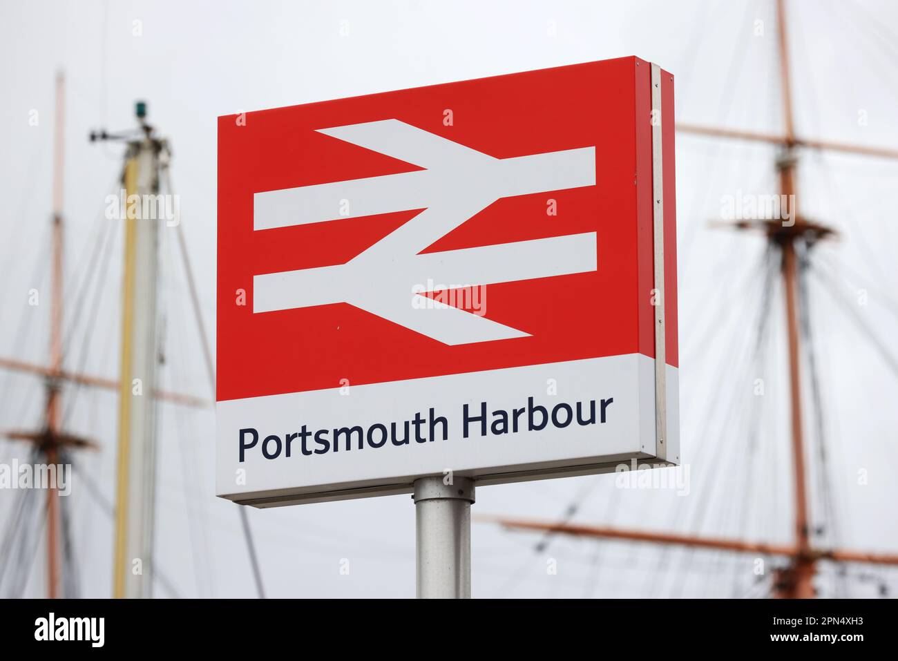 Portsmouth Harbour Train Station Sign, Portsmouth, Hampshire, UK Stock ...