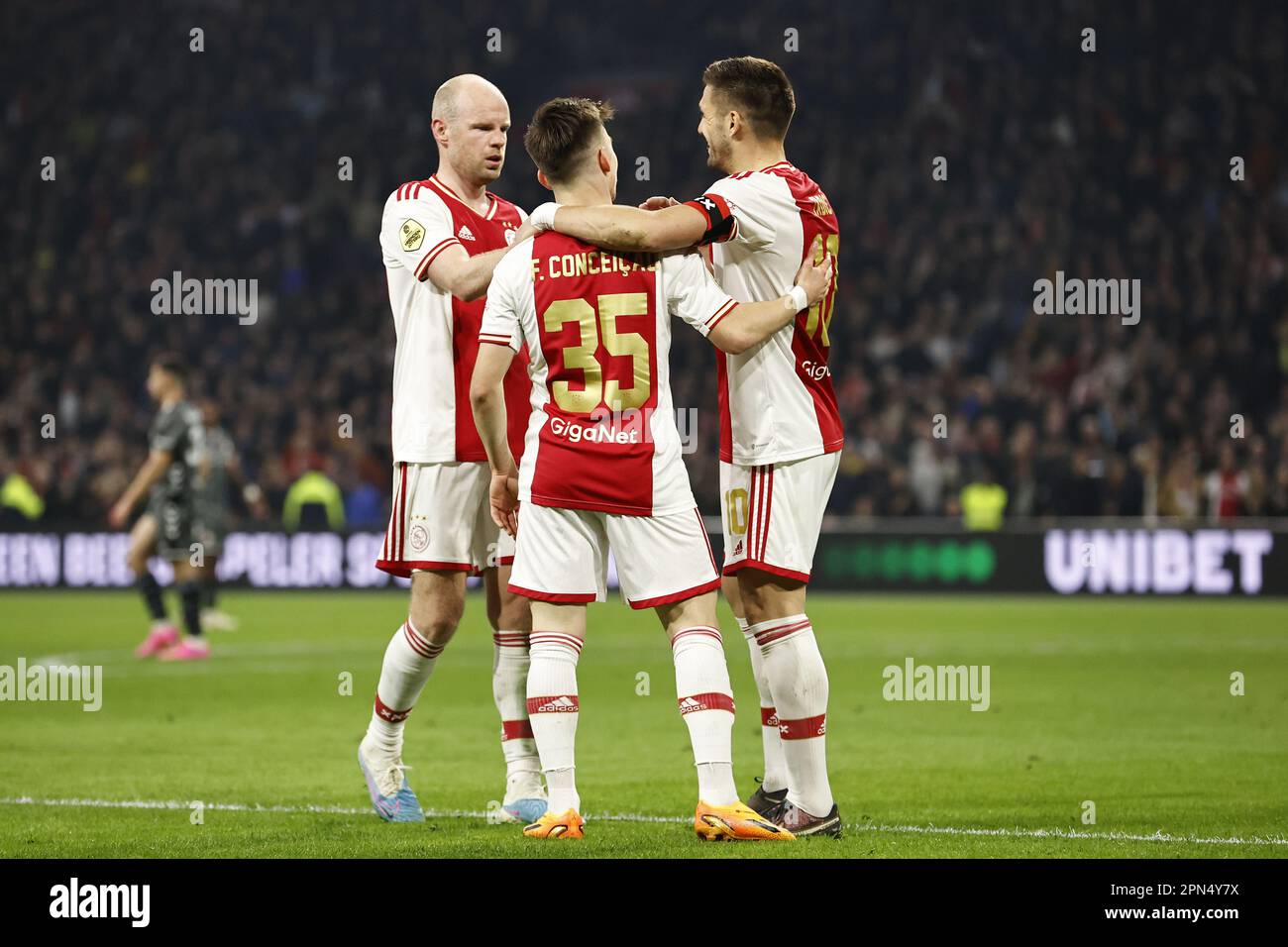 AMSTERDAM - (LR) Davy Klaassen of Ajax, Francisco Conceicao of Ajax, Dusan Tadic of Ajax ...