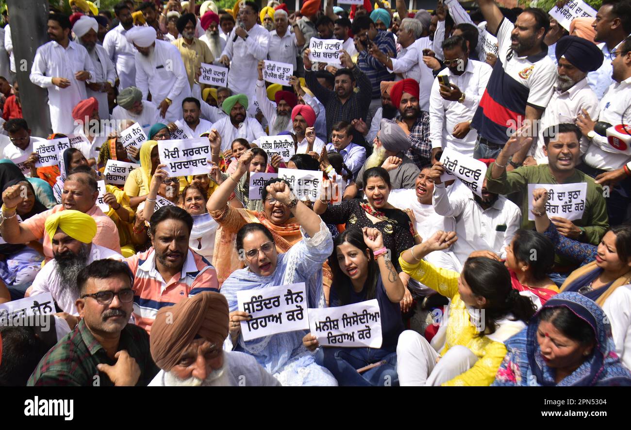 Modi questioning hi-res stock photography and images - Alamy