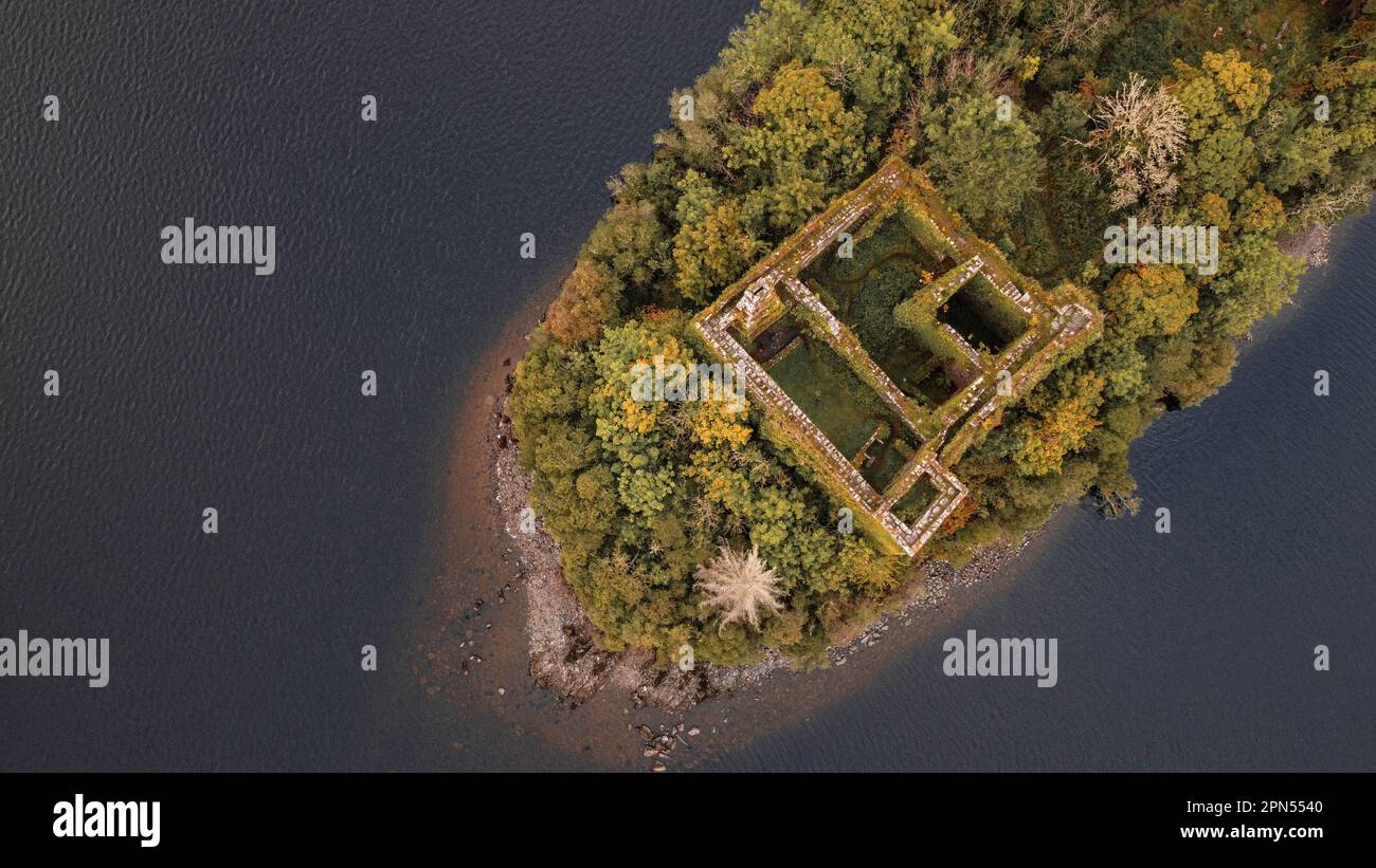 Innes Chonnel Caste - Loch Awe, Scotland, Also known as Ardchonnel ...