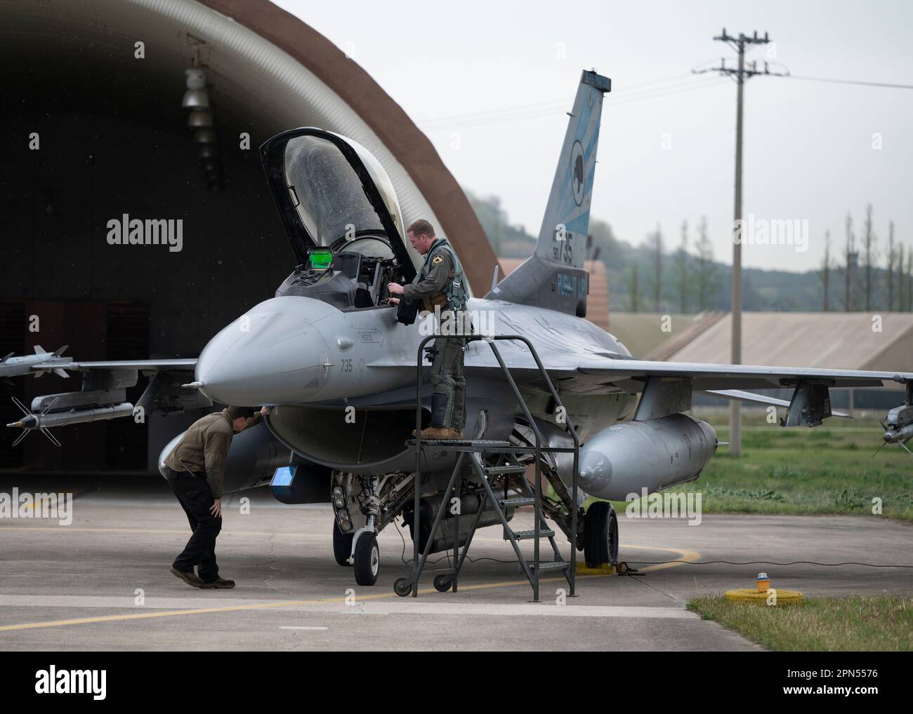 U.S. Air Force Staff Sgt. Thomas Barnard (left), 35th Fighter ...