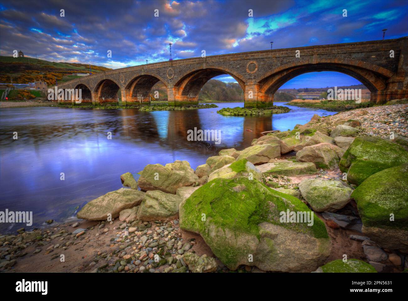 banff bridge scotland Stock Photo - Alamy