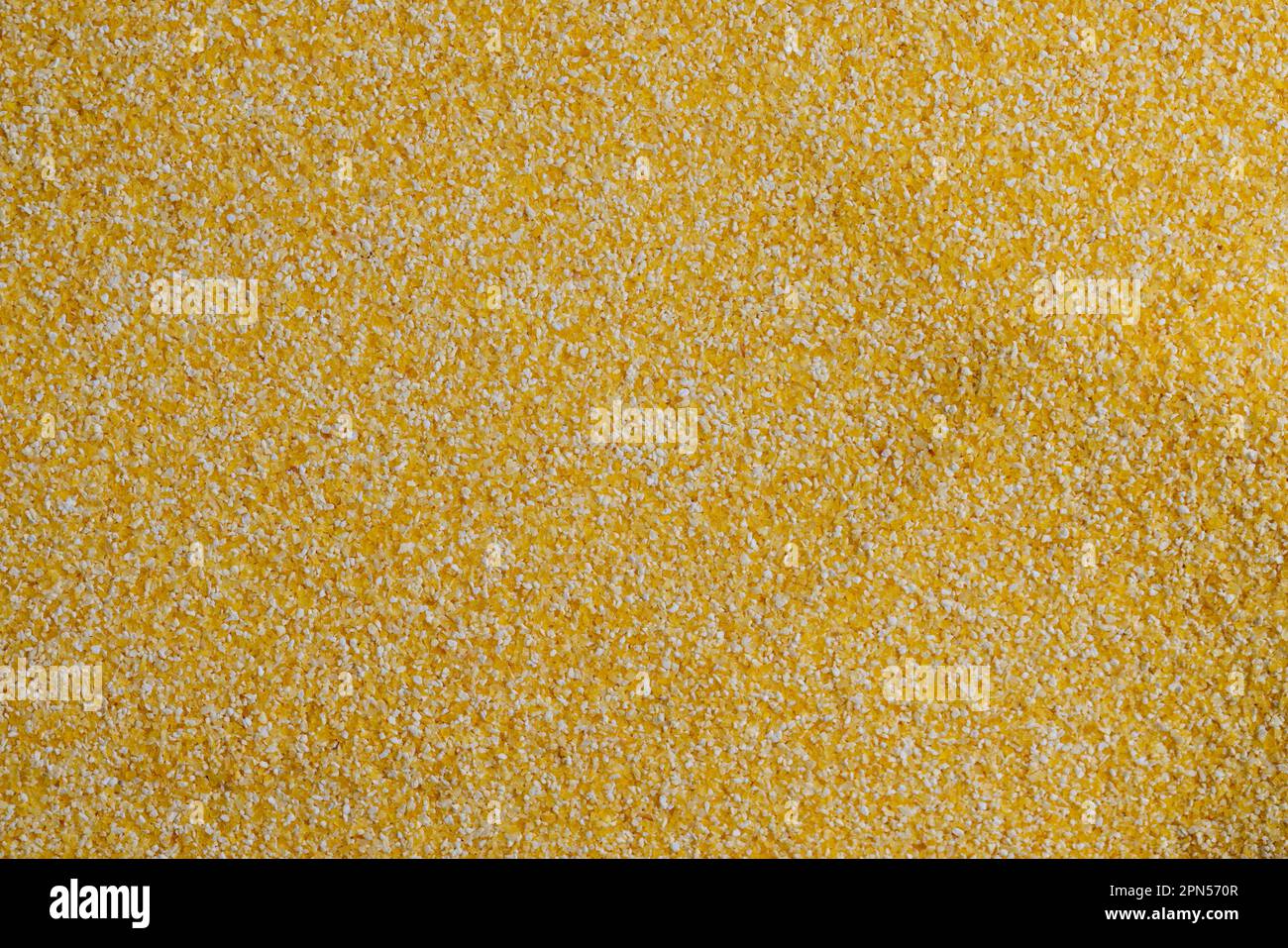 Scattered dry corn flour for cooking porridge, high-quality corn flour ...