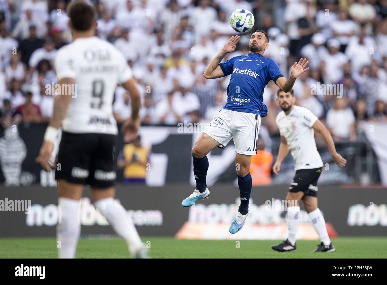 SÃO PAULO, SP - 16.04.2023: CORINTHIANS X CRUZEIRO - Gilberto during ...