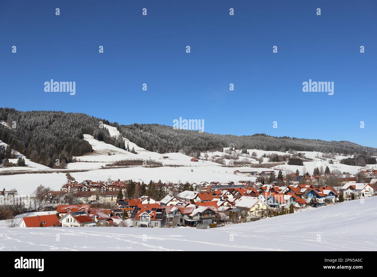 Winter idyll in the mountains hi-res stock photography and images - Alamy