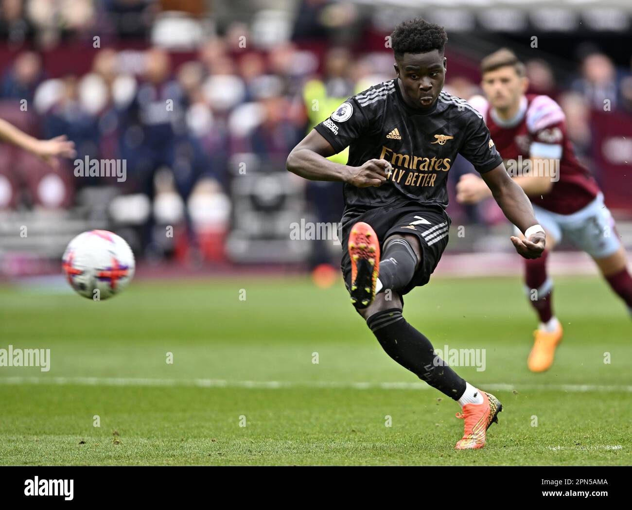 London, UK. 16th Apr, 2023. Bukayo Saka (Arsenal) misses from the ...