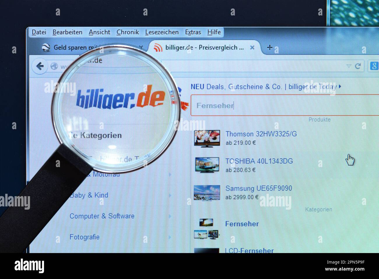 Screen, internet, magnifying glass, comparison portal, billiger.de ...