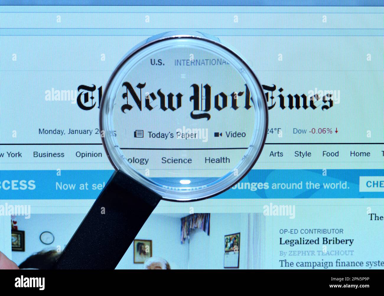 Nytimes com hi-res stock photography and images - Alamy