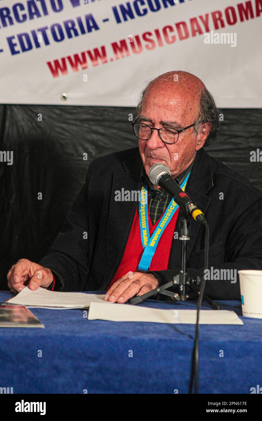 Venus of disgrace hi-res stock photography and images - Alamy