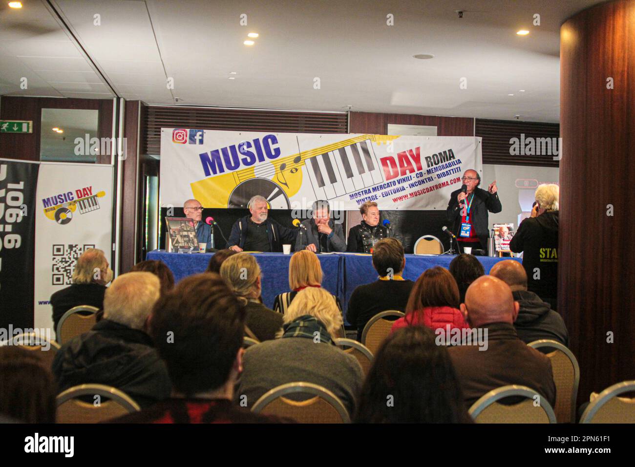 Venus of disgrace hi-res stock photography and images - Alamy