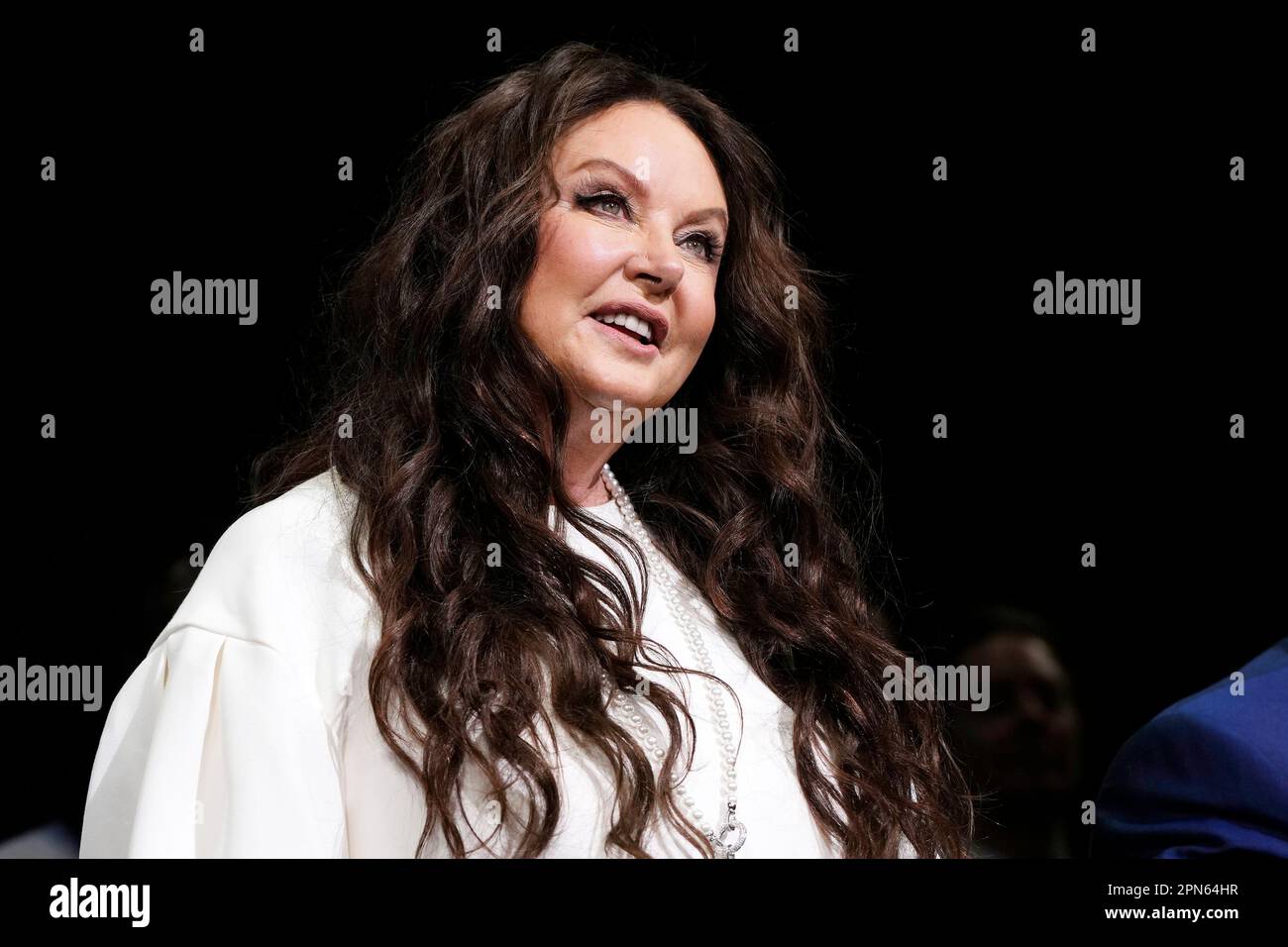 Sarah Brightman appears at the curtain call for "The Phantom of the ...