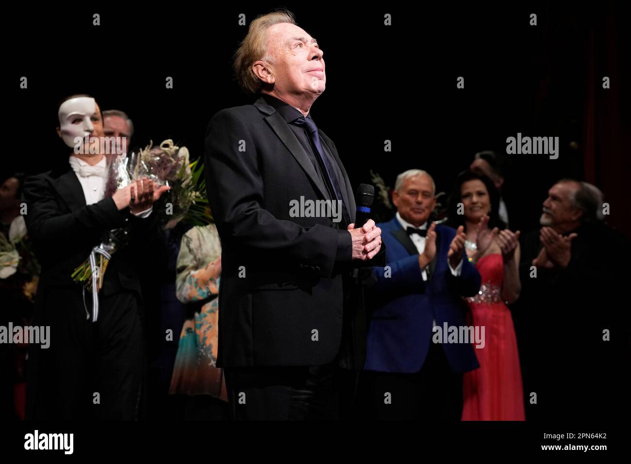 Andrew Lloyd Webber and the cast of "The Phantom of the Opera" appear ...