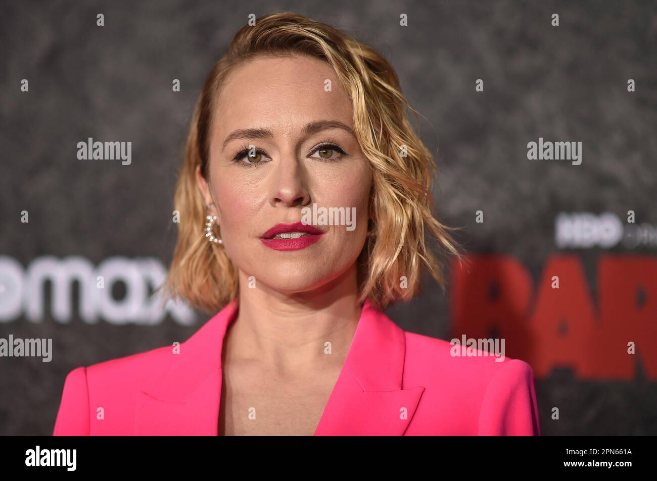 Sarah Goldberg arrives at the season four premiere of "Barry" on Sunday ...