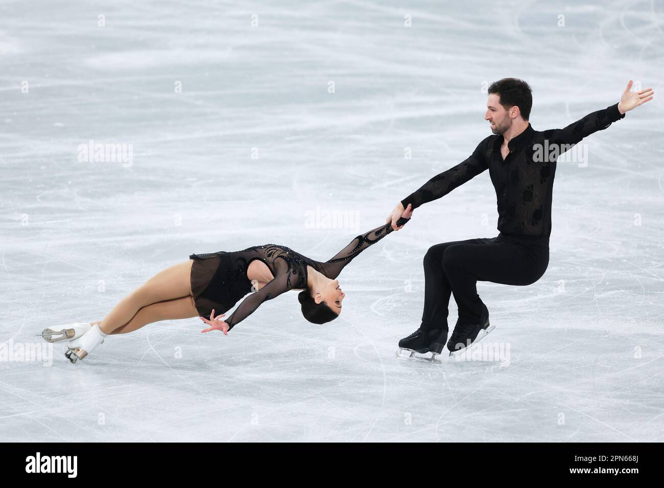 Tokyo, Japan. 14th Apr, 2023. Deanna Stellato-Dudek & Maxime Deschamps ...
