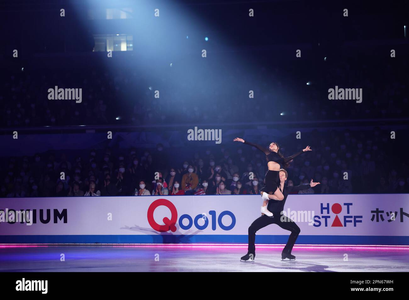 Tokyo, Japan. 16th Apr, 2023. Madison Chock & Evan Bates (USA) Figure ...