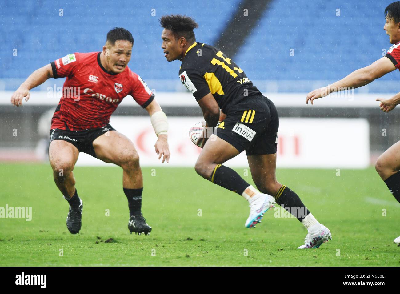 Kanagawa, Japan. 15th Apr, 2023. Kotaro Matsushima (Suntory) Rugby ...