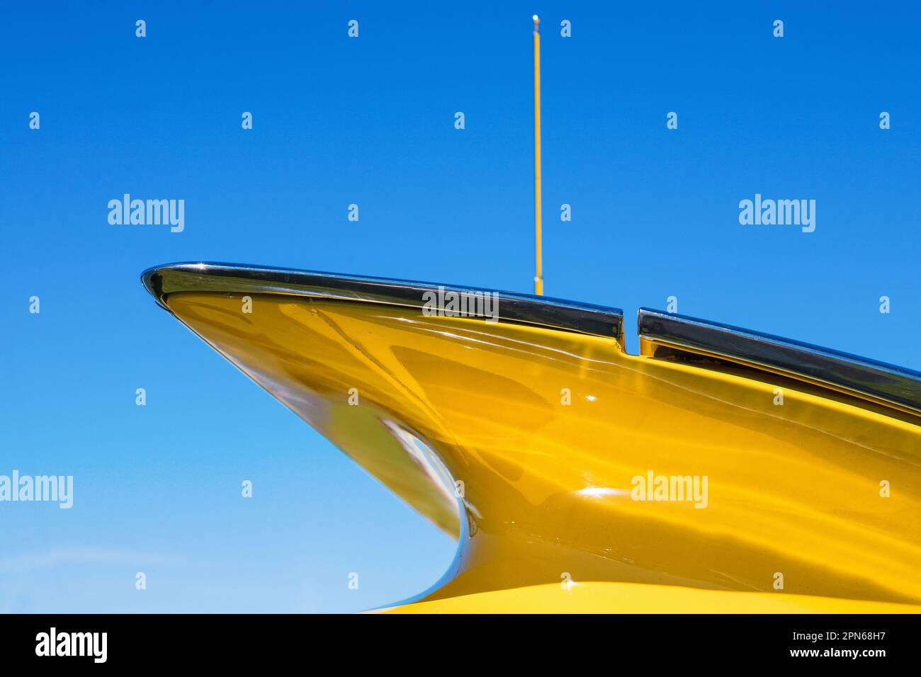 Classic yellow wings hi-res stock photography and images - Alamy