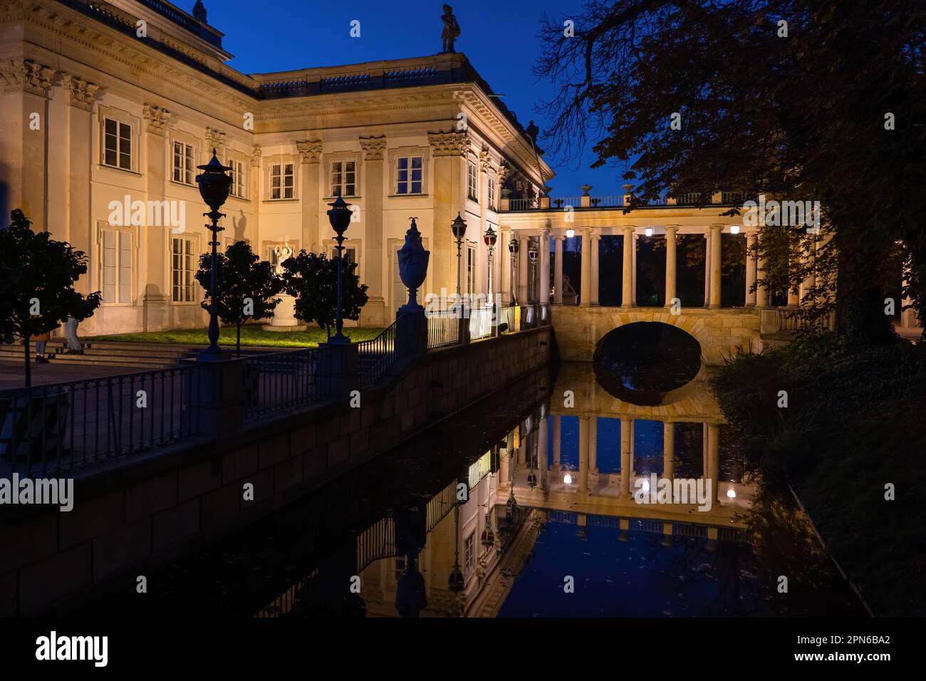 Royal Lazienki Park at night in Warsaw, Poland. Neoclassical canal ...