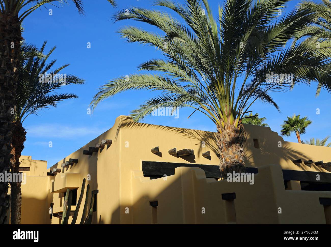 Mexican hotel architecture hi-res stock photography and images - Alamy